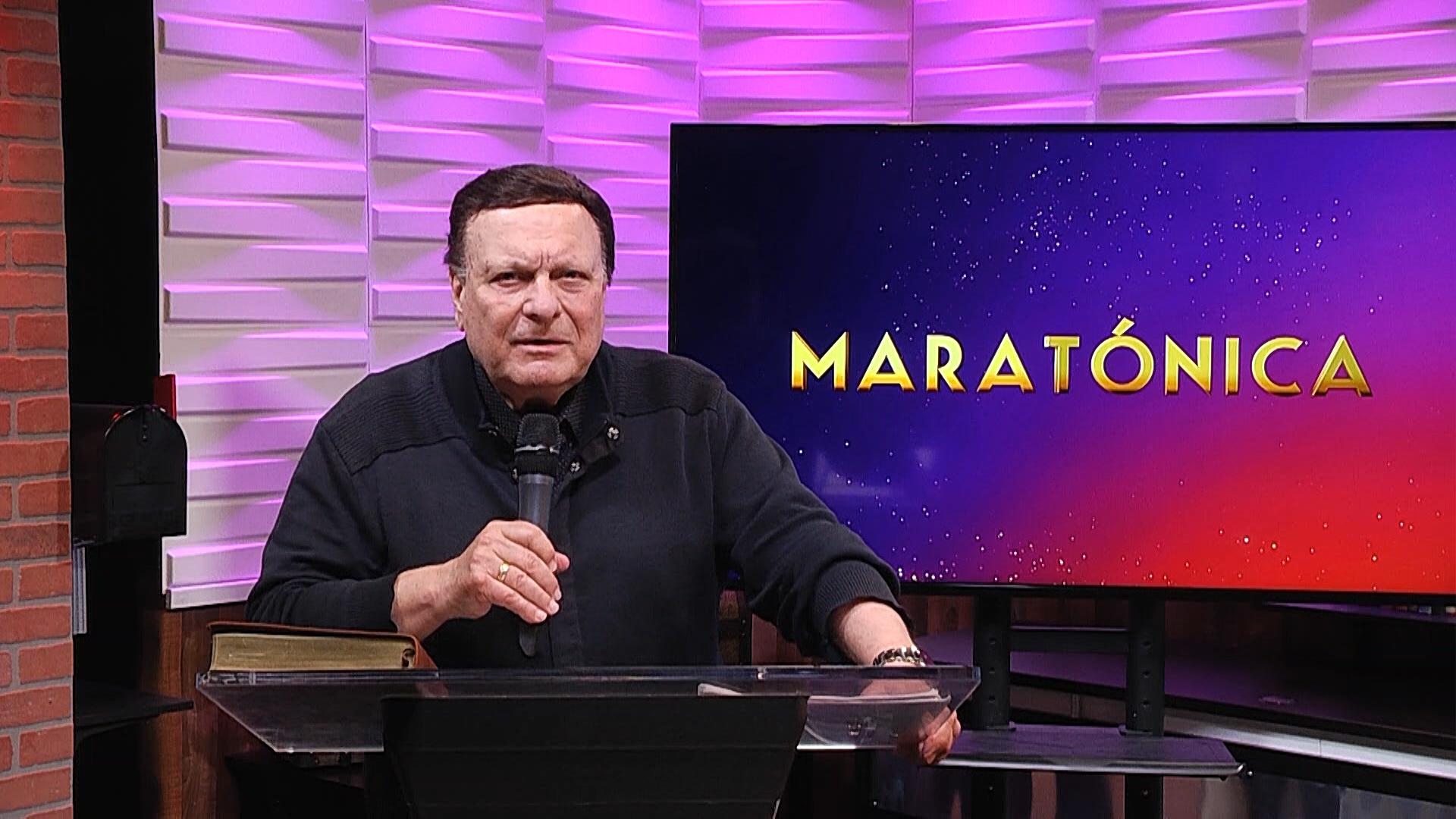 Alberto Mottesi - Enlace